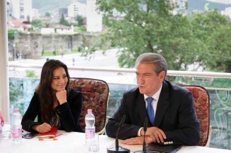 erla-mehilli-sali-berisha-e1467316787859